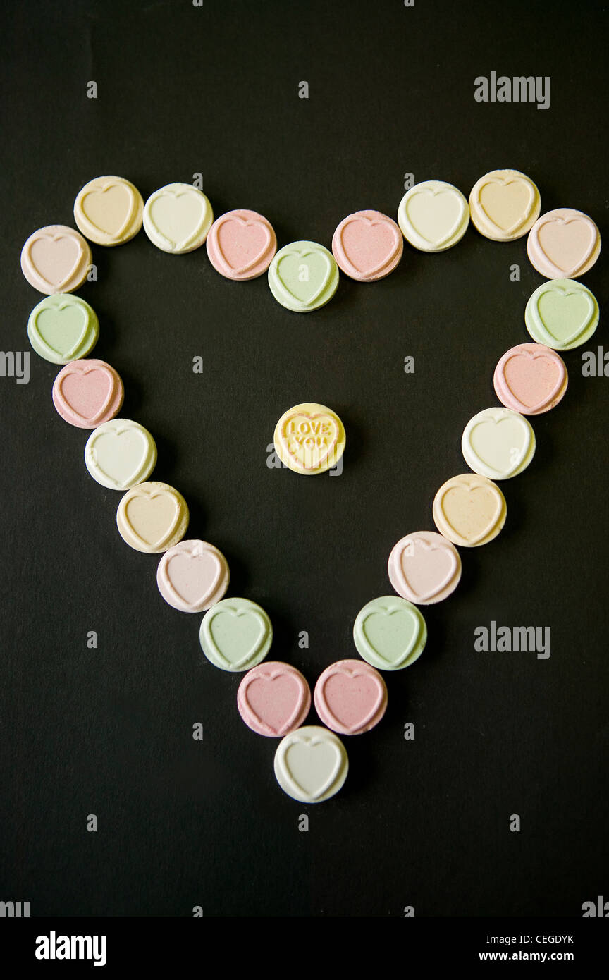 Love hearts, Valentine Candy, Love you , candy heart at Centre, Candy ...