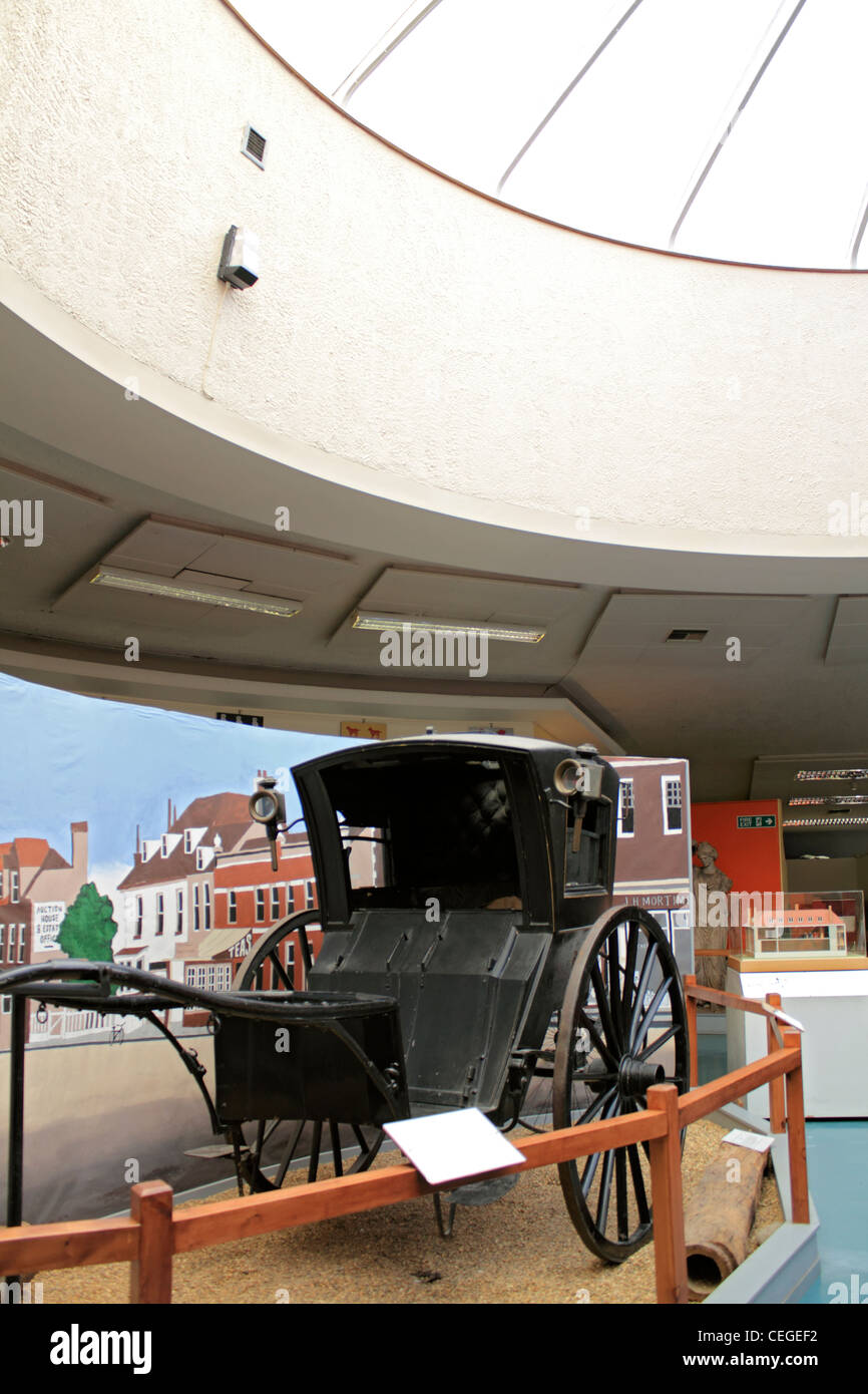 Inside bourne hall museum hi-res stock photography and images - Alamy