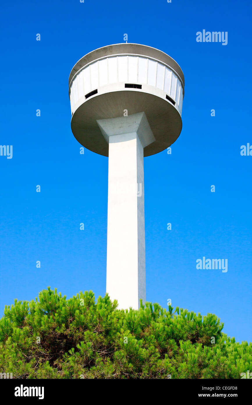 Concrete water storage tower hi-res stock photography and images - Alamy