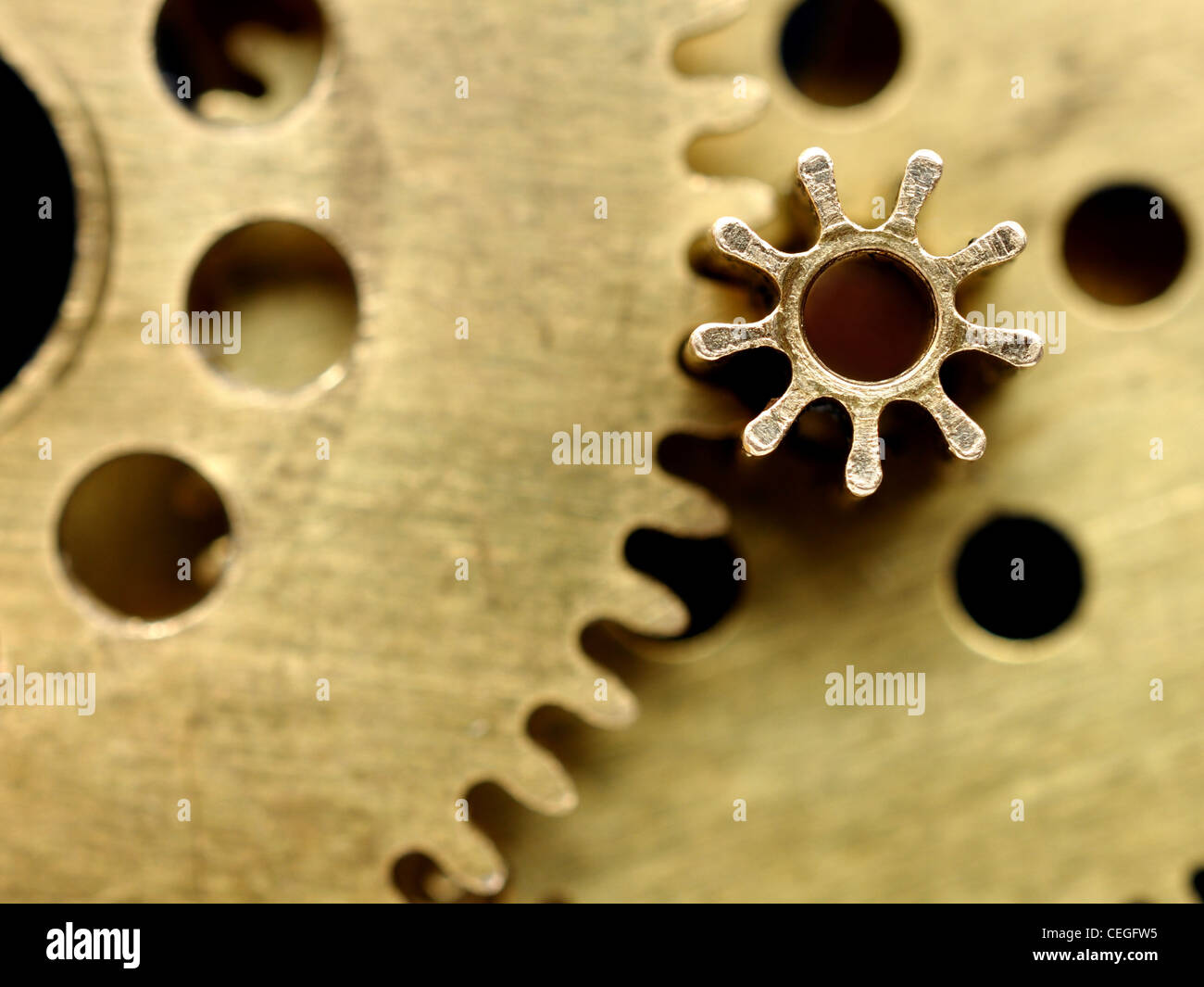 Brass gear wheel hi-res stock photography and images - Alamy