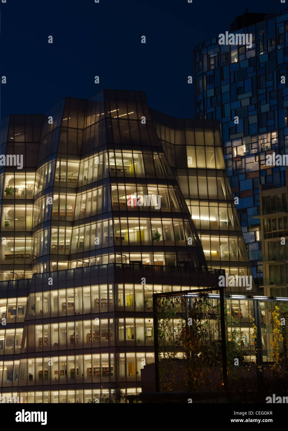 Big apple eccentricity -- IAC and Jean Nouvel buildings from Highline ...