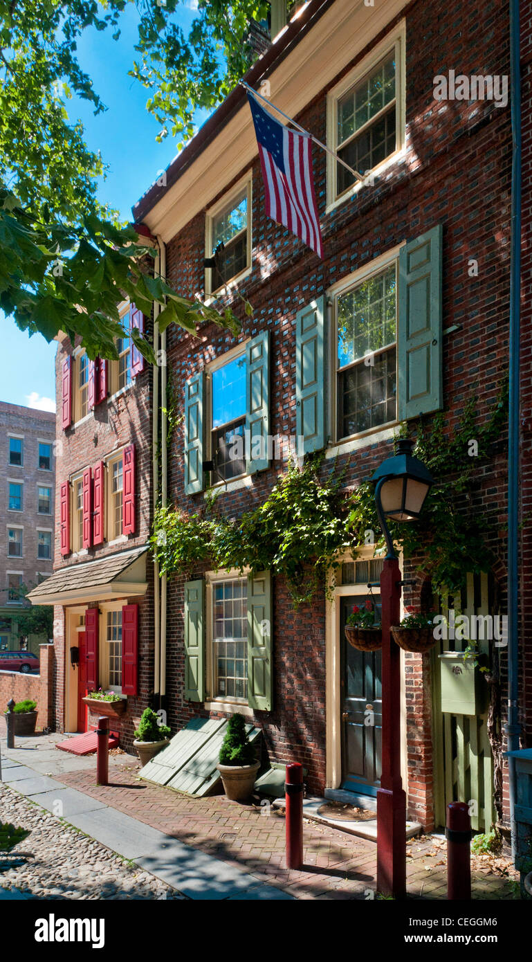 Elfreth's Alley in Philadelphia, USA often referred to as the oldest ...