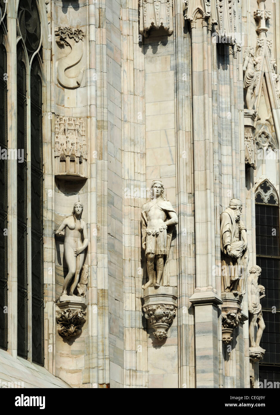Milan Cathedral - Statues Stock Photo - Alamy