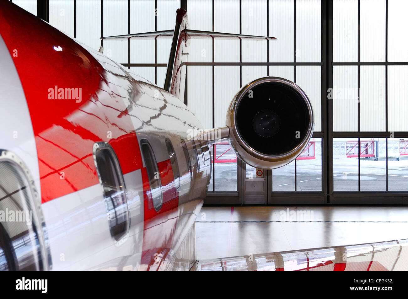 Rear left engine and fuselage of a Bombardier Challenger CL-604 at the ...