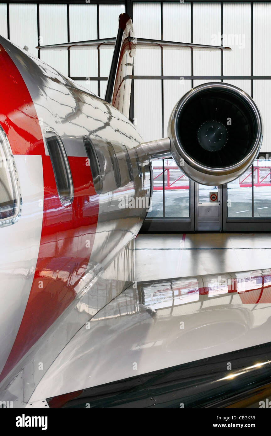 Rear left engine and fuselage of a Bombardier Challenger CL-604 at the ...