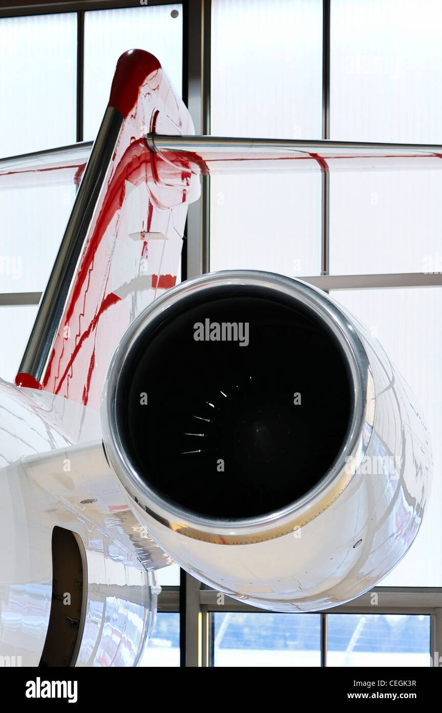 Rear left engine of a Bombardier Challenger CL-604 Stock Photo - Alamy