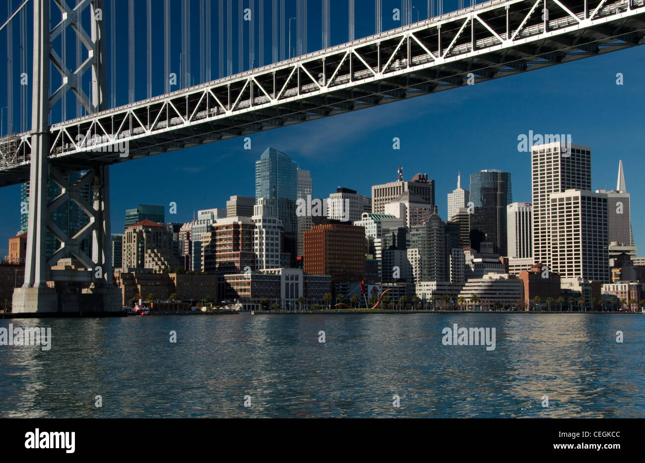 Double deck suspension bridge hi-res stock photography and images - Alamy