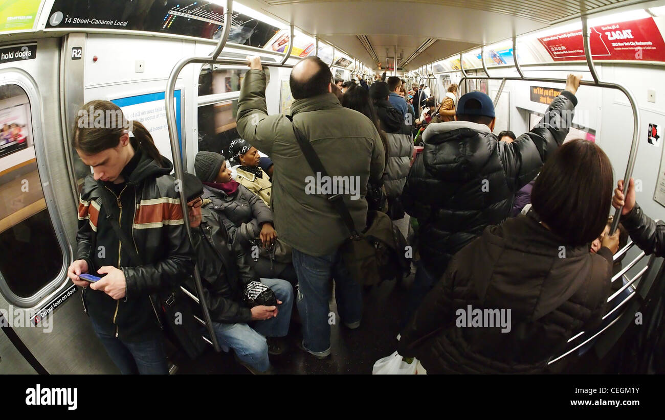 Subway train, L line, Brooklyn, New York Stock Photo - Alamy