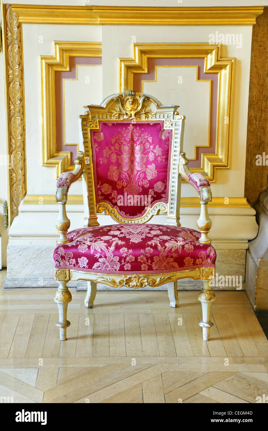17th century chair furniture hi-res stock photography and images - Alamy