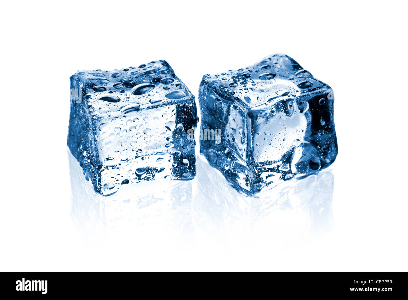 Ice cubes in glass hi-res stock photography and images - Alamy
