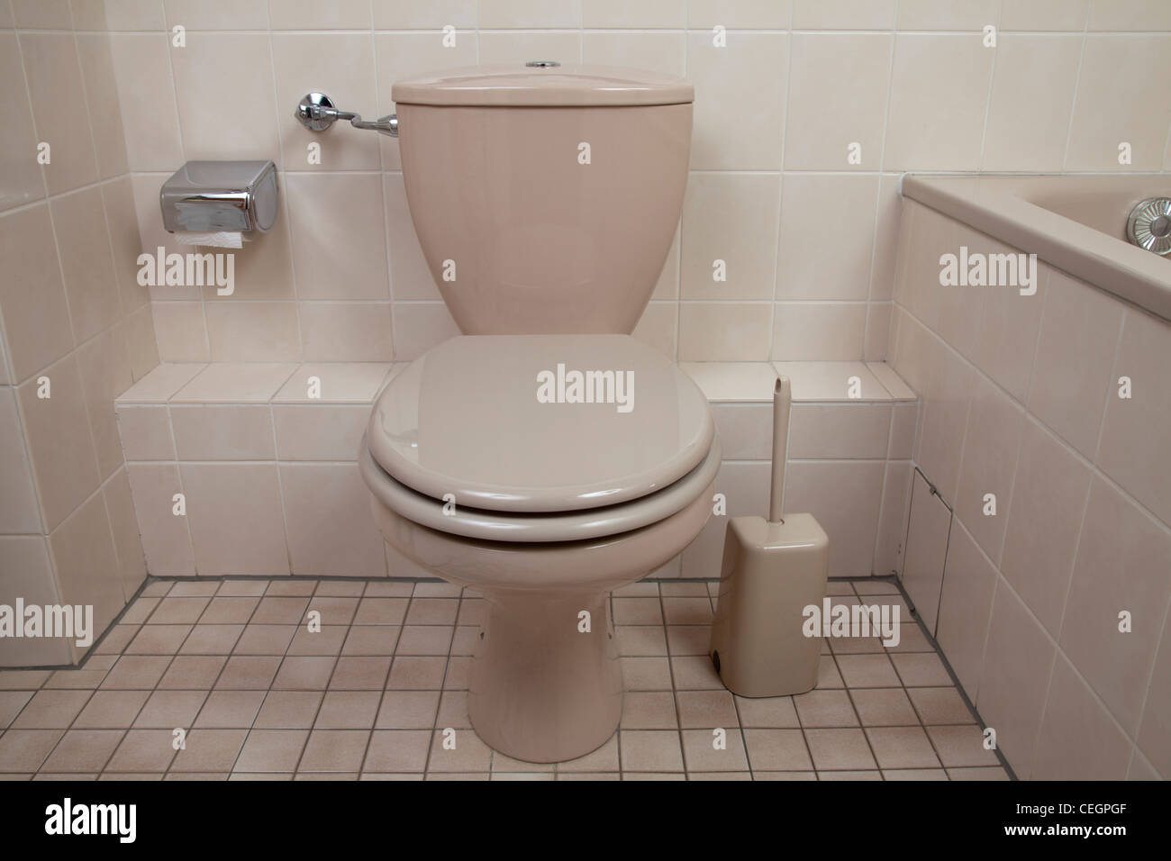 70s toilet hi-res stock photography and images - Alamy