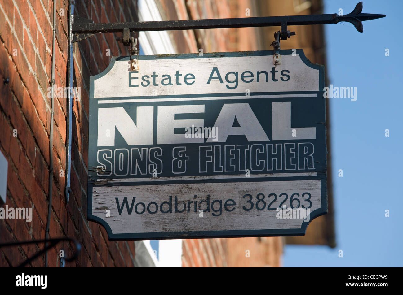 Independent estate agents hi-res stock photography and images - Alamy
