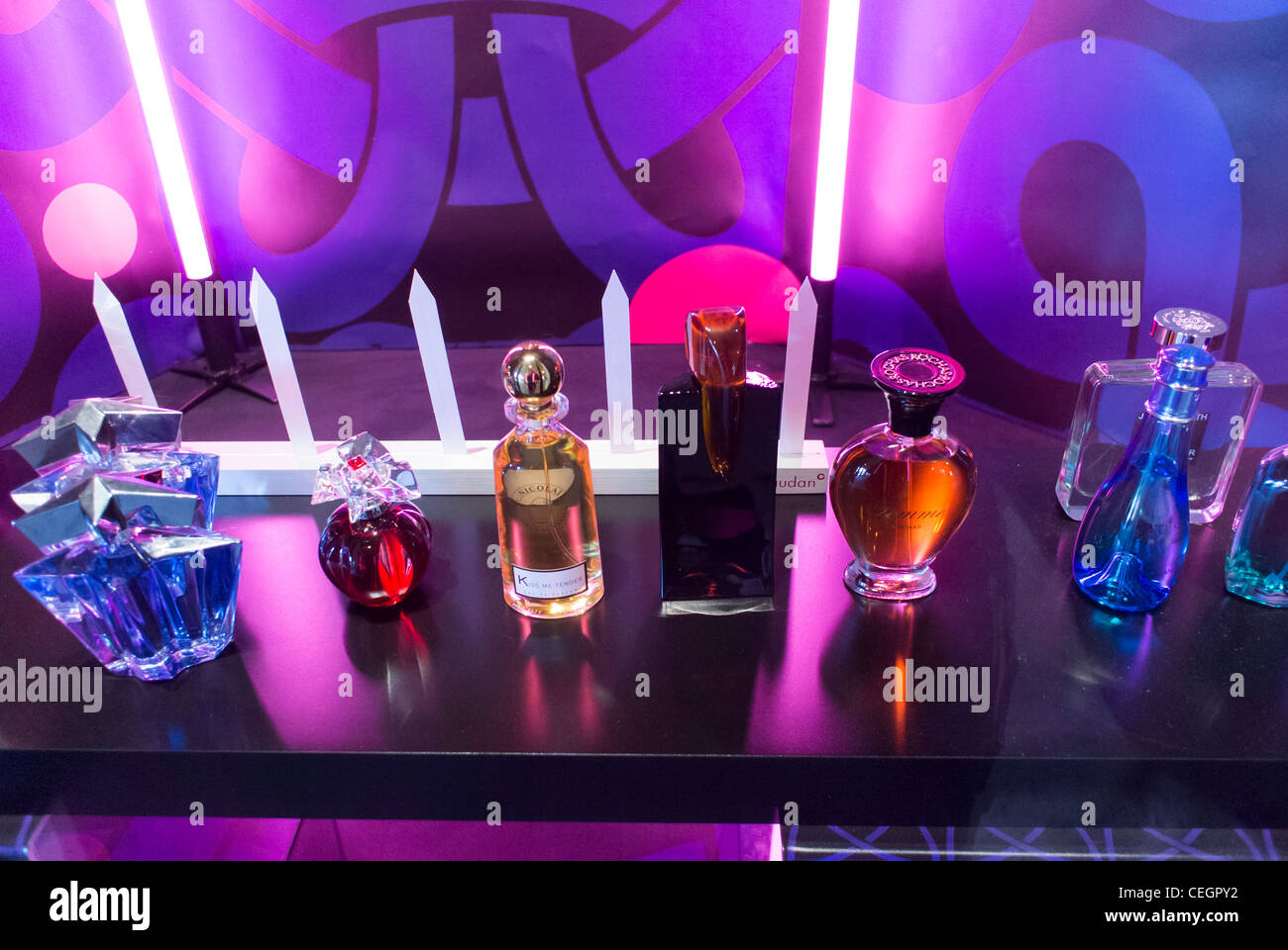 Fragrance counter hi-res stock photography and images - Alamy