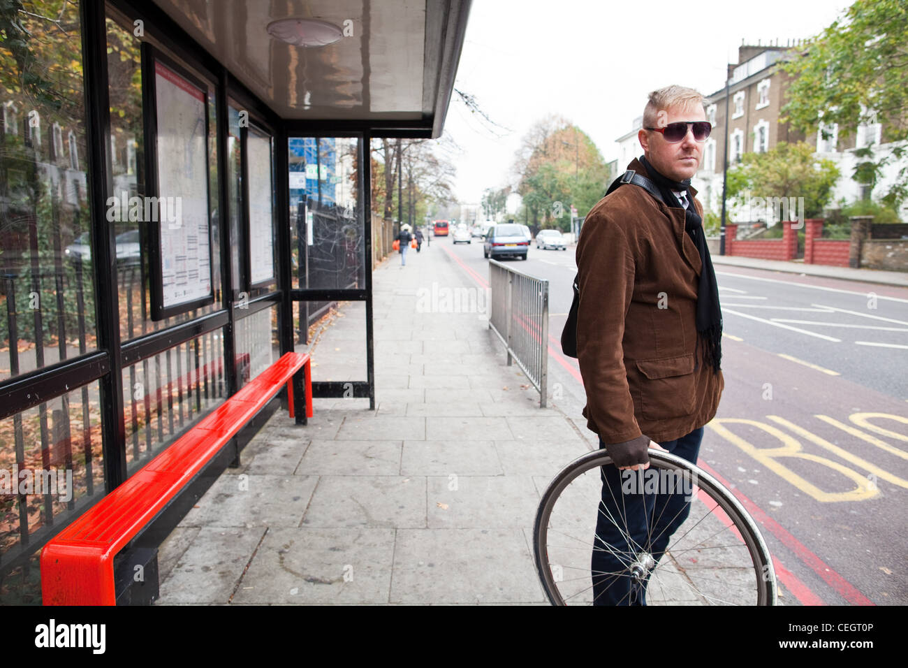 Bus stop shelter stands hi-res stock photography and images - Alamy