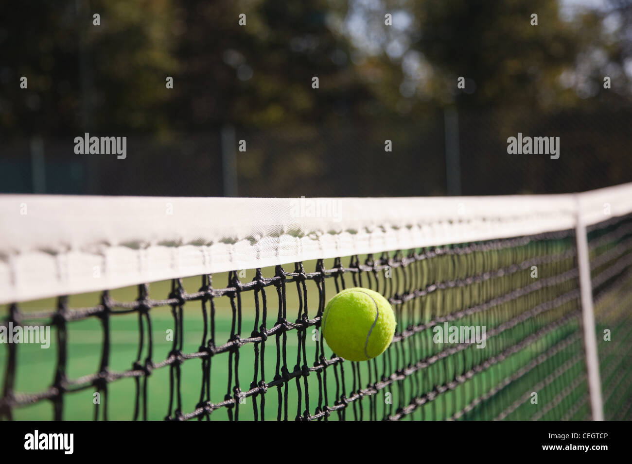 Racquet tennis ball impact hi-res stock photography and images - Alamy