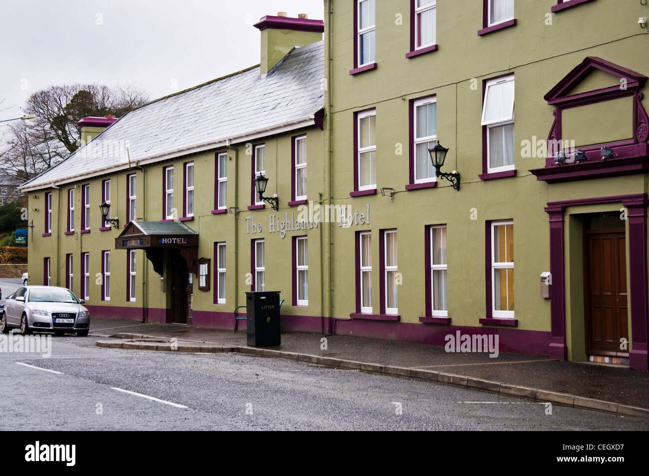 The Highlands Hotel in Glenties county Donegal Stock Photo - Alamy