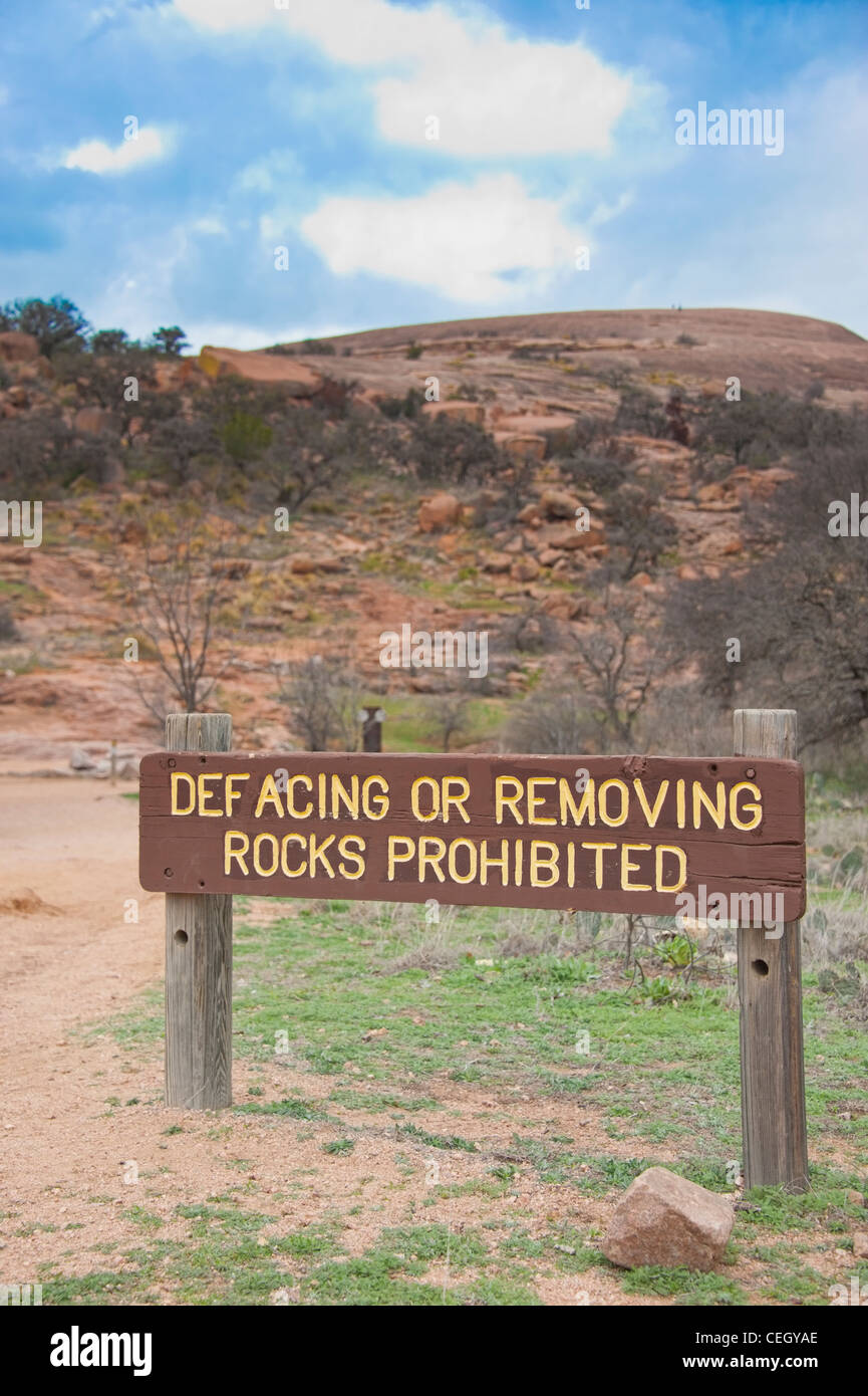 Enchanted Rock - Warning Sign Stock Photo - Alamy