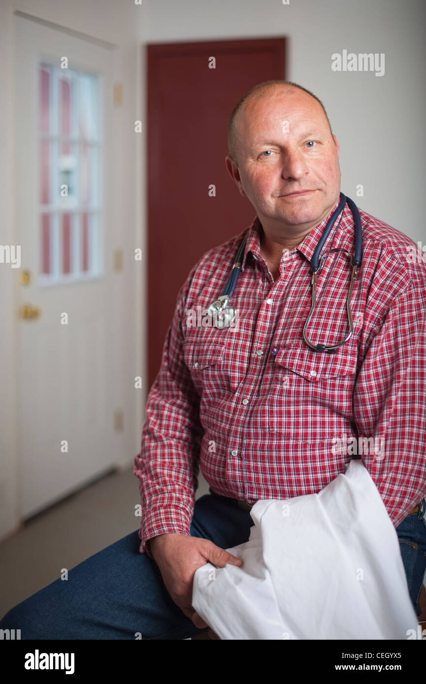 Old country doctor hi-res stock photography and images - Alamy