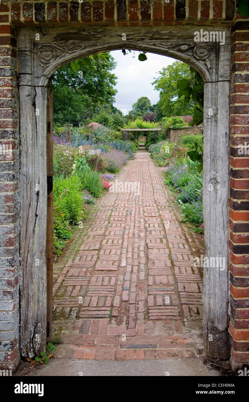 Garden Path Bricks High Resolution Stock Photography and Images - Alamy