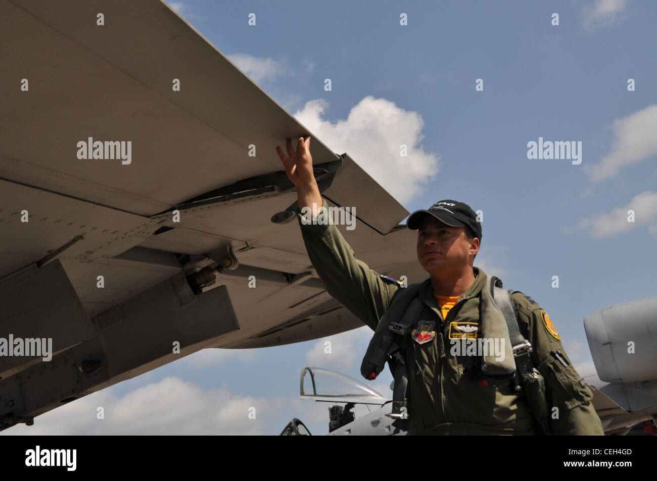 Changi Coast, Singapore - A-10 Thunderbolt Demonstration Team Pilot ...