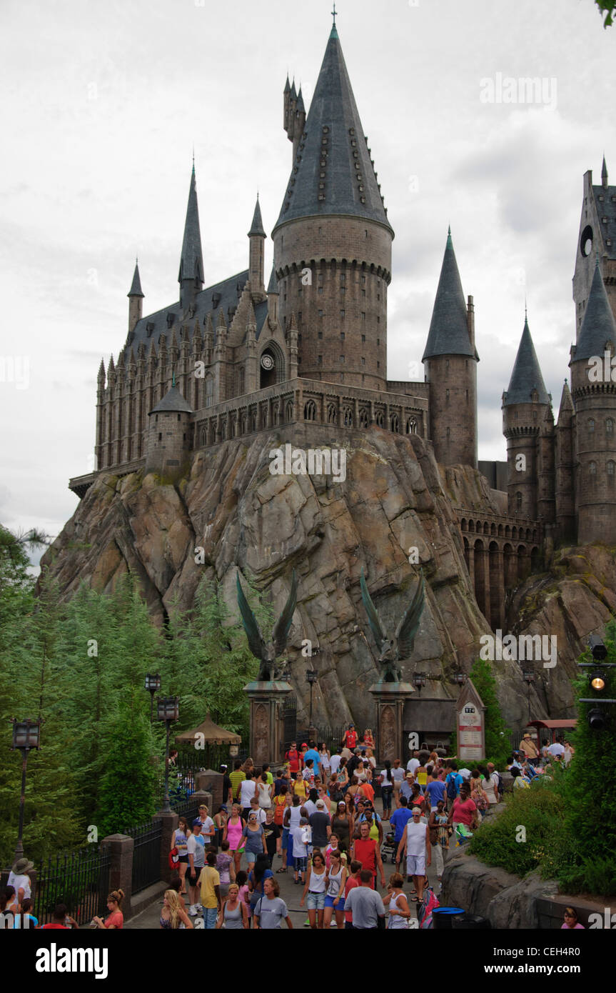 various buildings and surroundings around the landscape of the ...