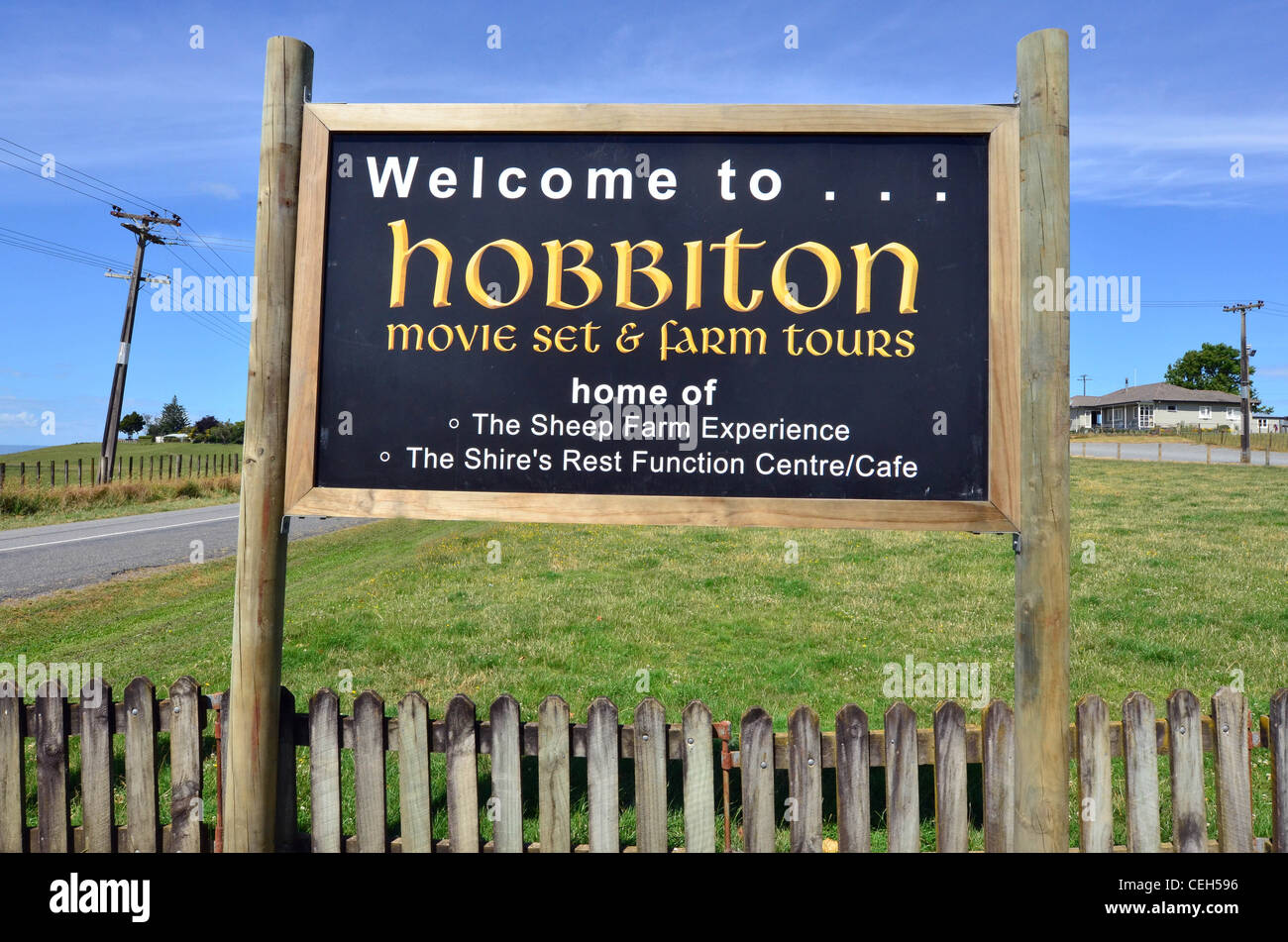Hobbiton Sign High Resolution Stock Photography and Images - Alamy