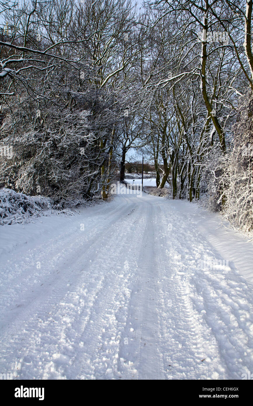 Snowfall chesterfield hi-res stock photography and images - Alamy