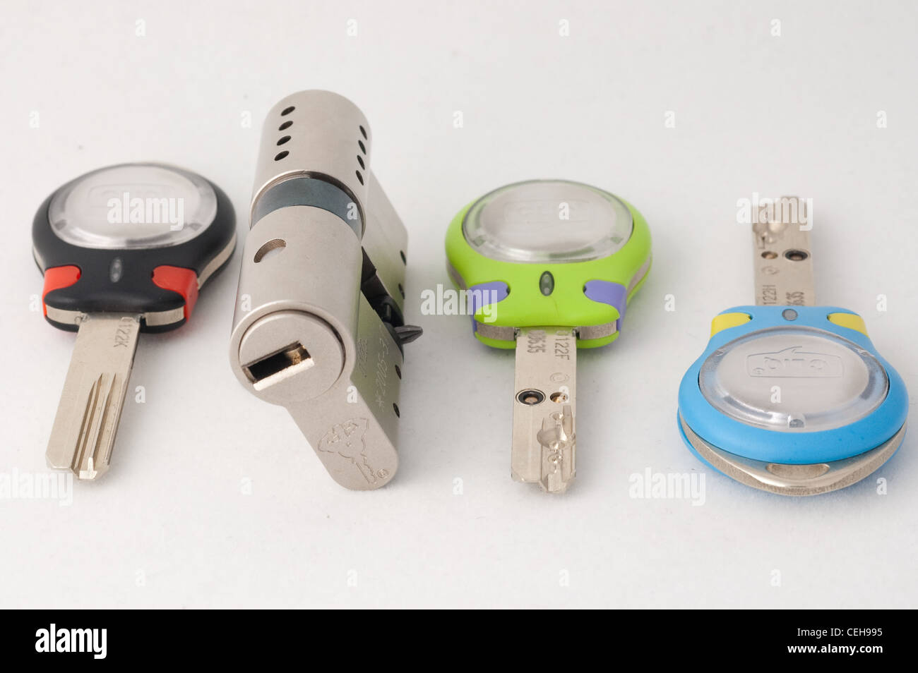 Mul-T-Lock Cliq lock in various stages of disassembly Stock Photo - Alamy