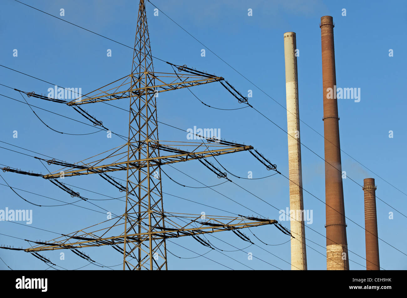 Chimney stacks and high voltage electricity pylon, ThyssenKrupp steel ...