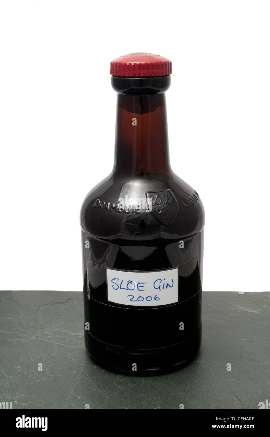 Sloe gin bottle hi-res stock photography and images - Alamy