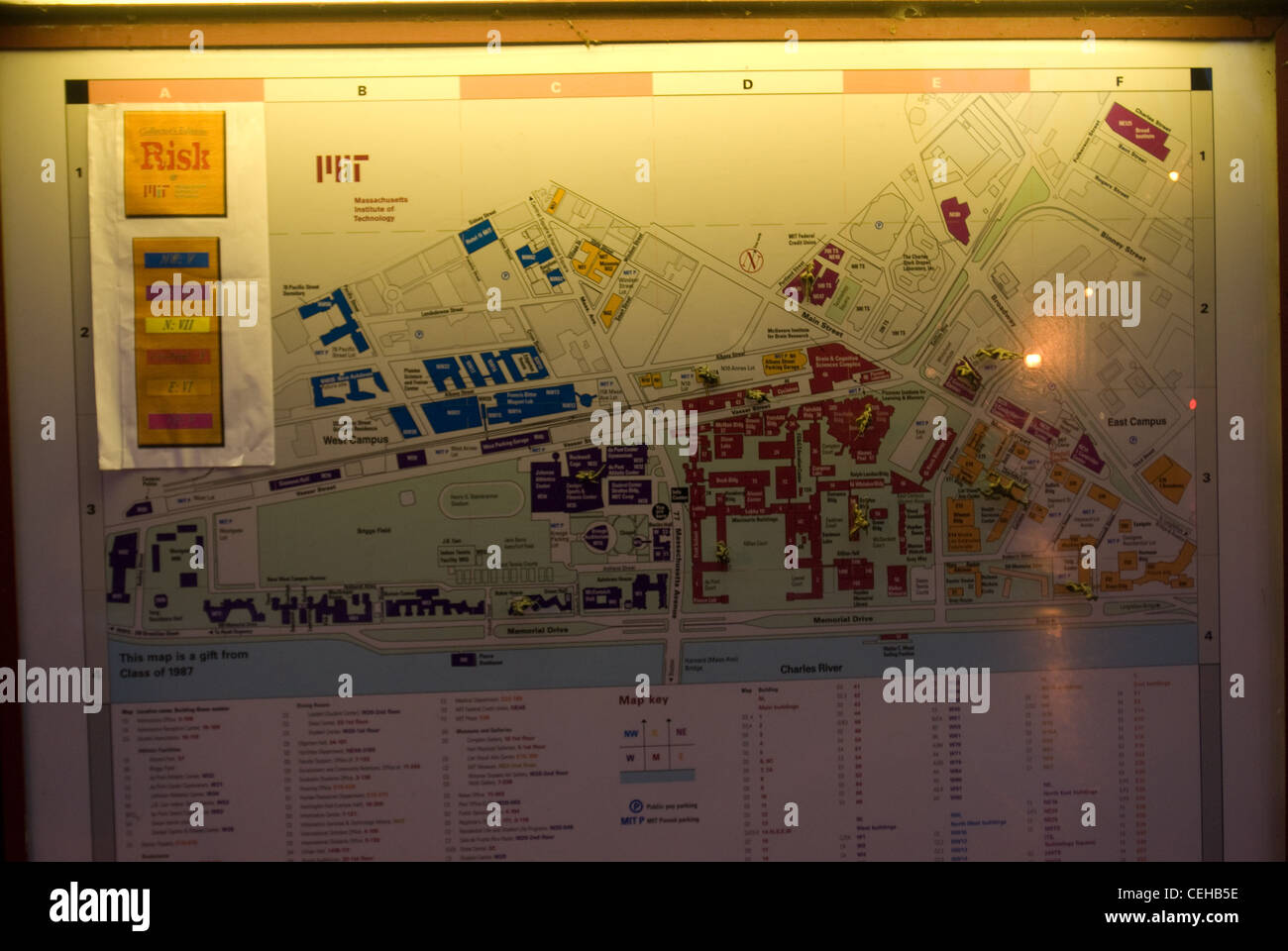 Big tech giant hi-res stock photography and images - Alamy