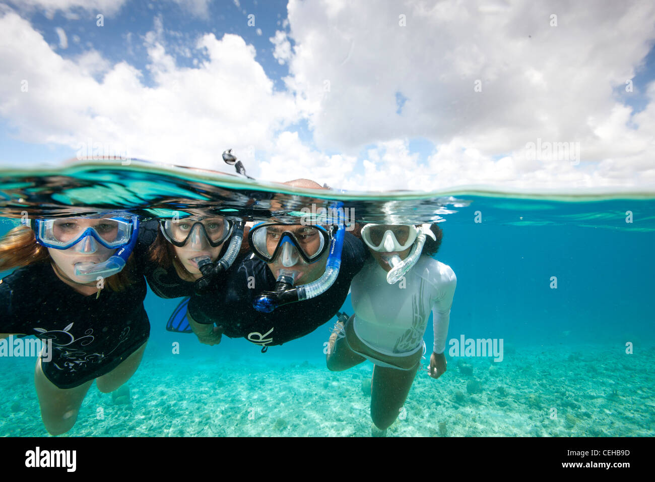Snorkelers hi-res stock photography and images - Alamy