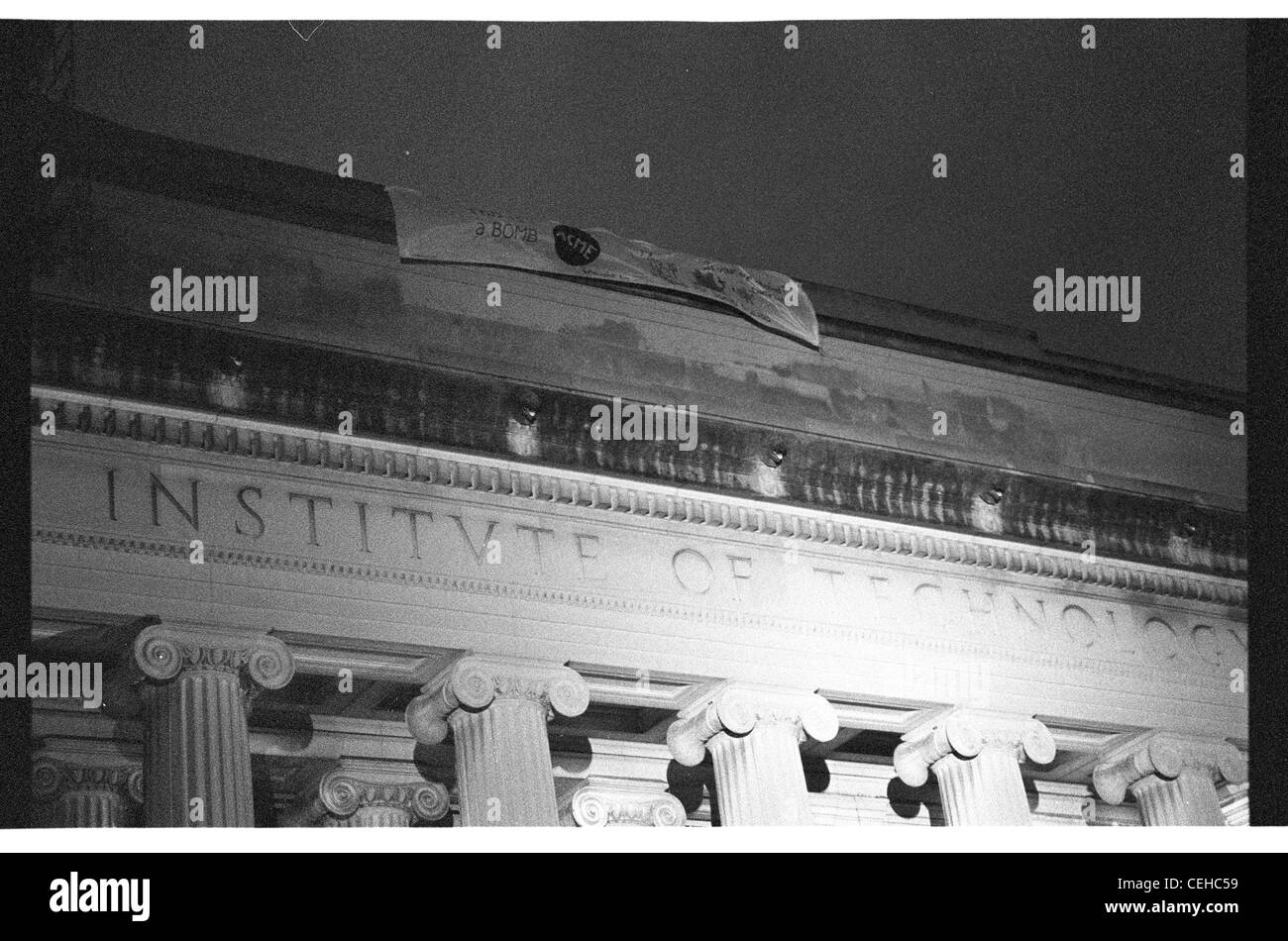 Mit banner hi-res stock photography and images - Alamy