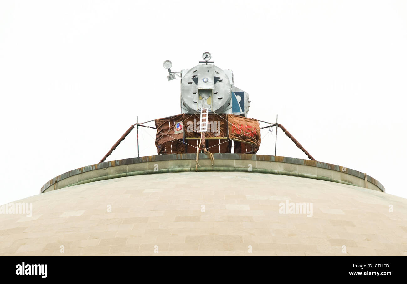 Lunar module eagle apollo 11 hi-res stock photography and images - Alamy