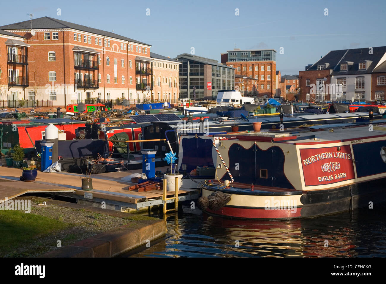 Diglis dock and Worcester to Birmingham Canal in Worcester Stock Photo ...
