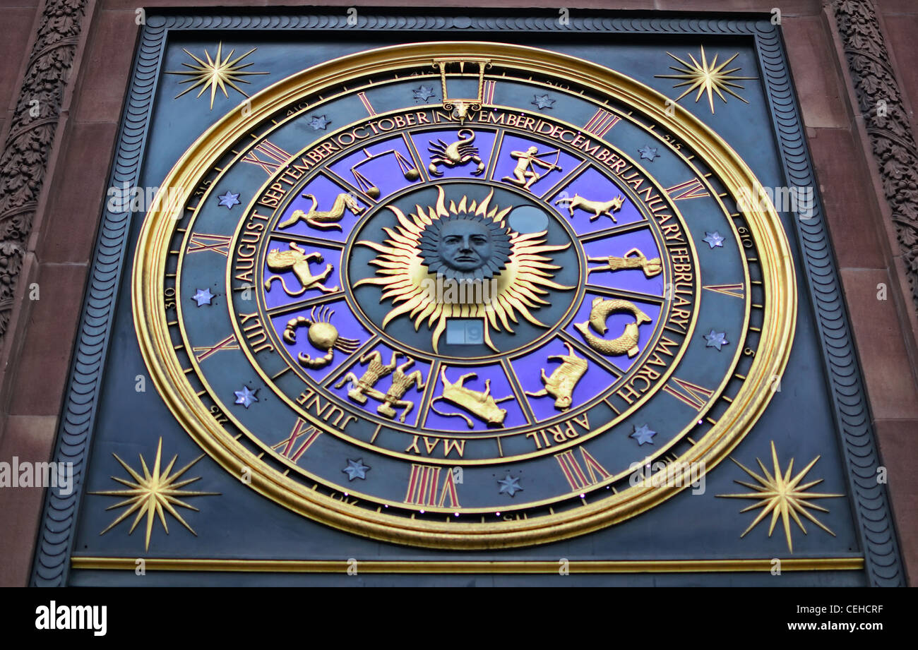 Unusual clock hi-res stock photography and images - Alamy