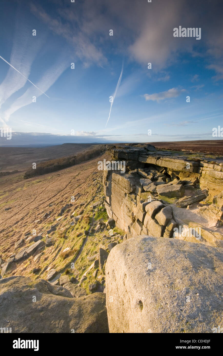 Landscape at Stanage Edge in the Peak District National Park Stock ...