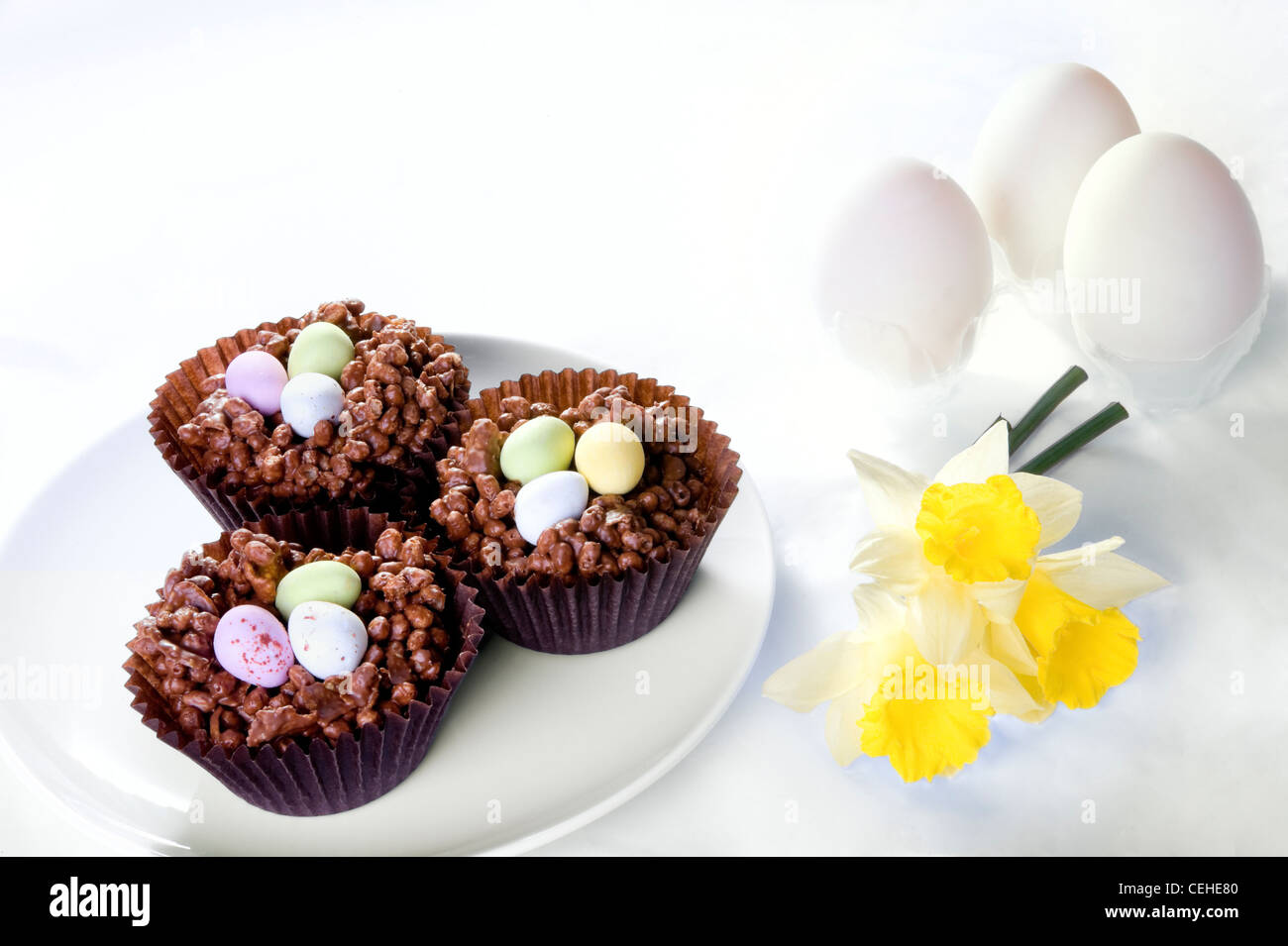 Easter setting eggs lit hi-res stock photography and images - Alamy
