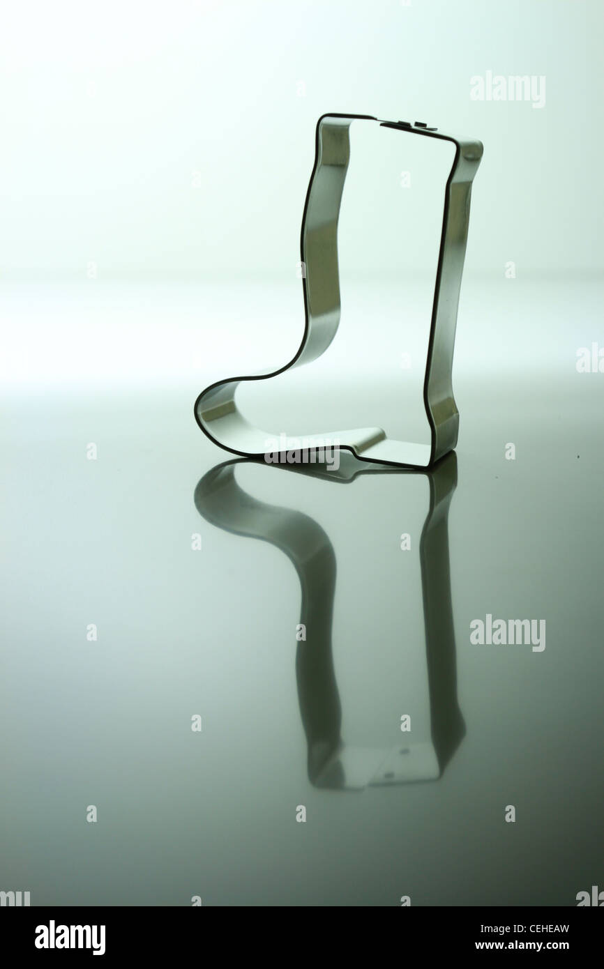 Steel baking tin with reflections Stock Photo - Alamy