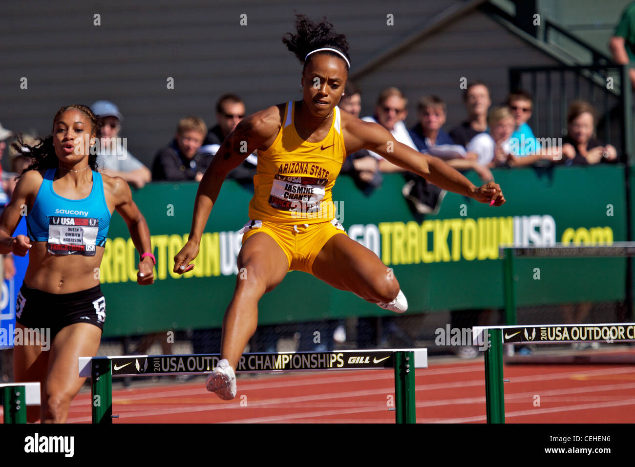 American hurdler sprinter jasmine hi-res stock photography and images ...