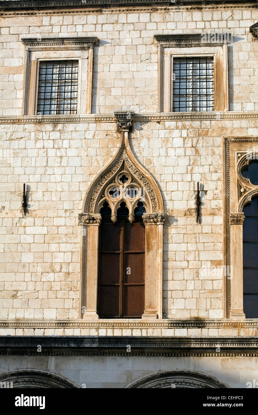 Venetian gothic hi-res stock photography and images - Alamy