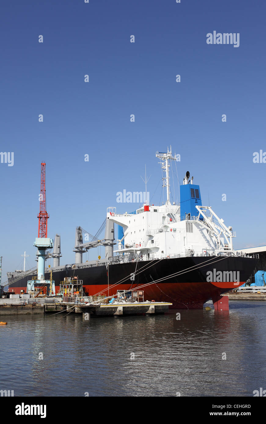 Construction ship shipyard hi-res stock photography and images - Alamy