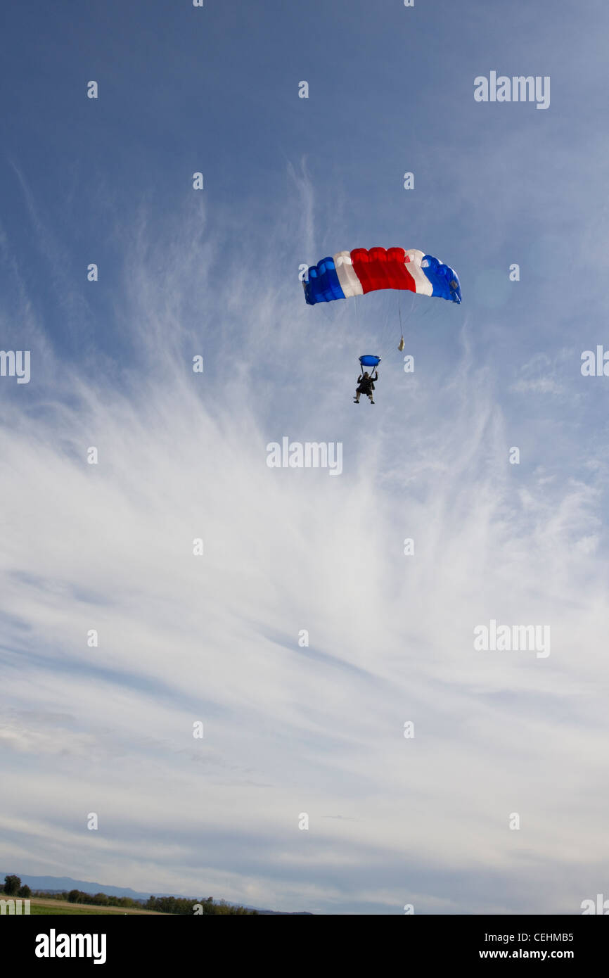 Parachute canopy hi-res stock photography and images - Alamy