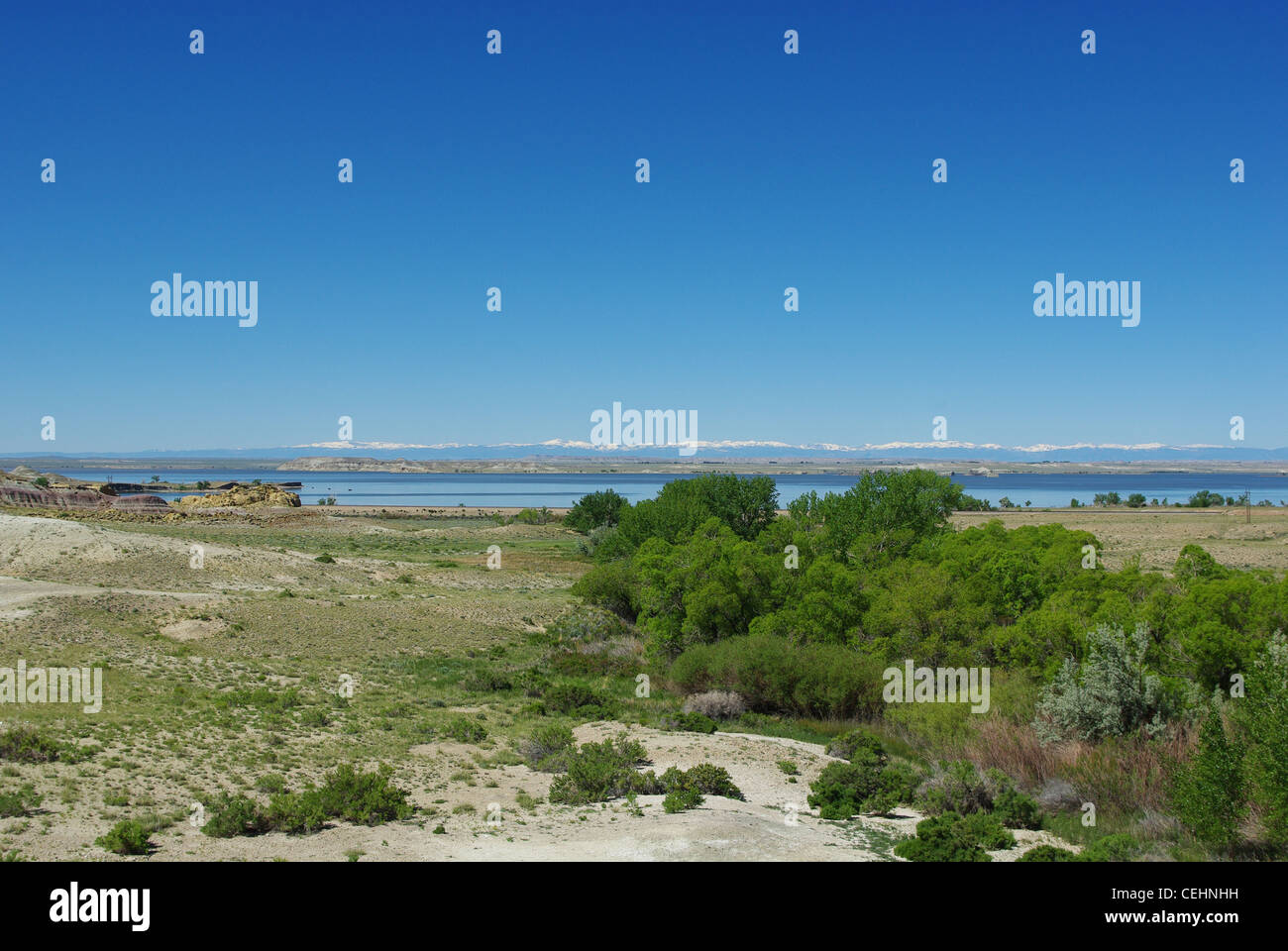 Boysen Reservoir with far Rocky Mountain chain, Wyoming Stock Photo - Alamy