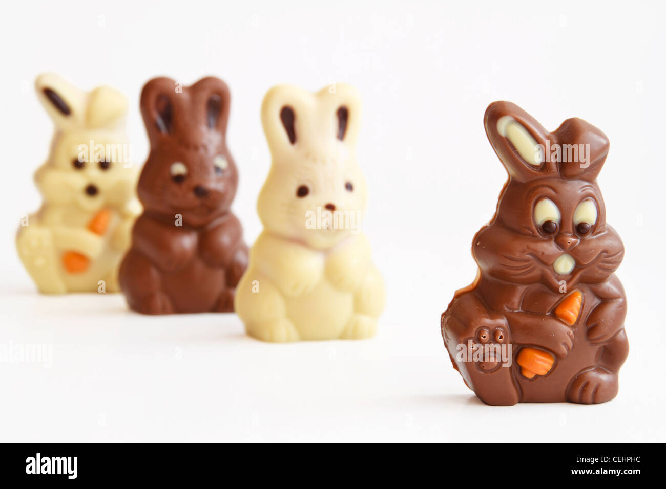 White chocolate rabbit hi-res stock photography and images - Alamy