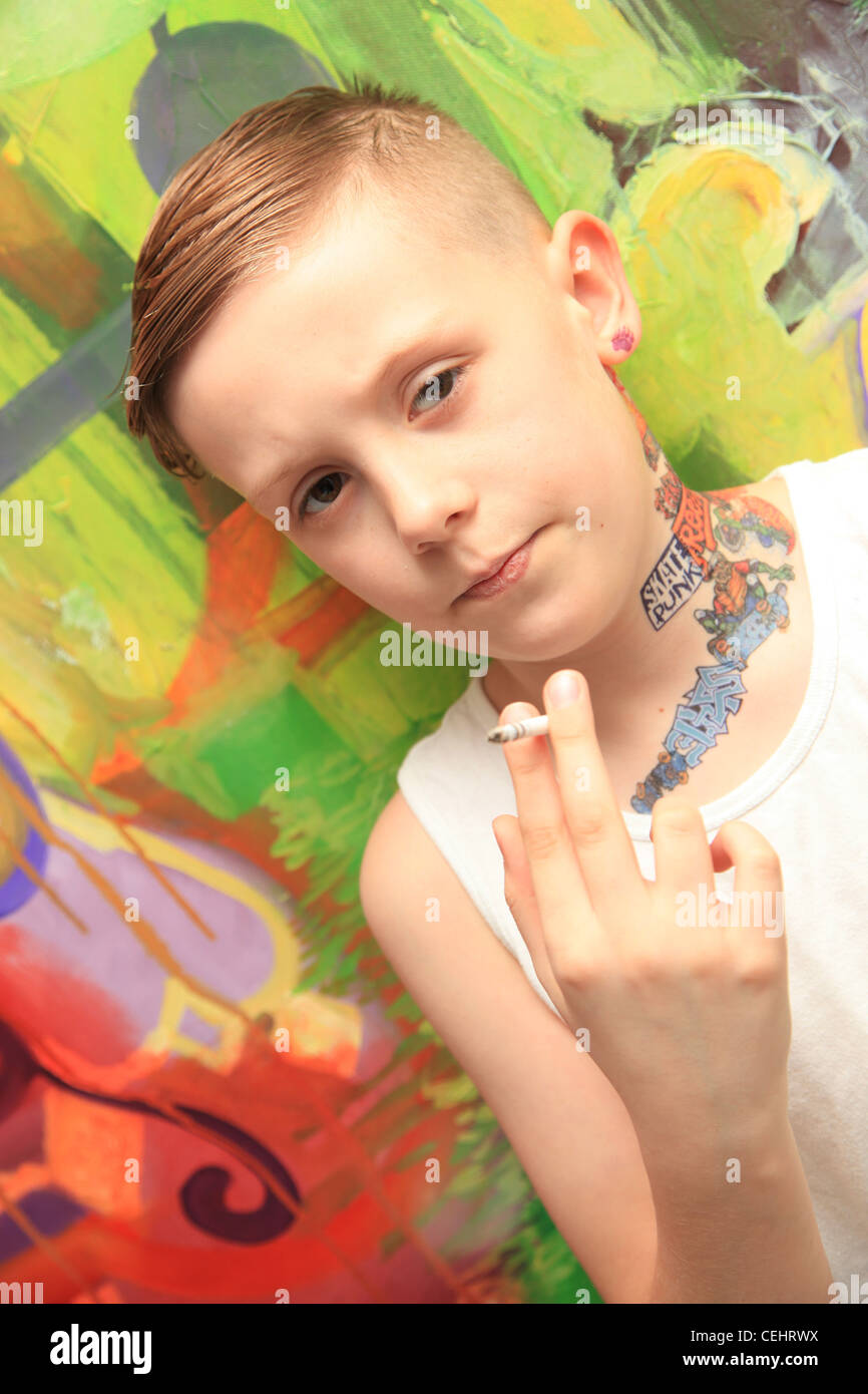 Child smoking joint hi-res stock photography and images - Alamy