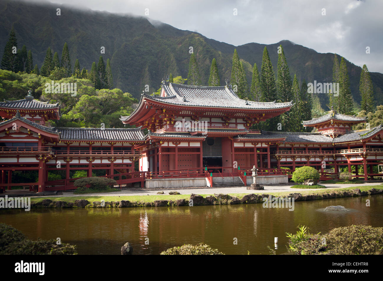 Byodo-In Temple, Oahu,Hawaii Stock Photo - Alamy