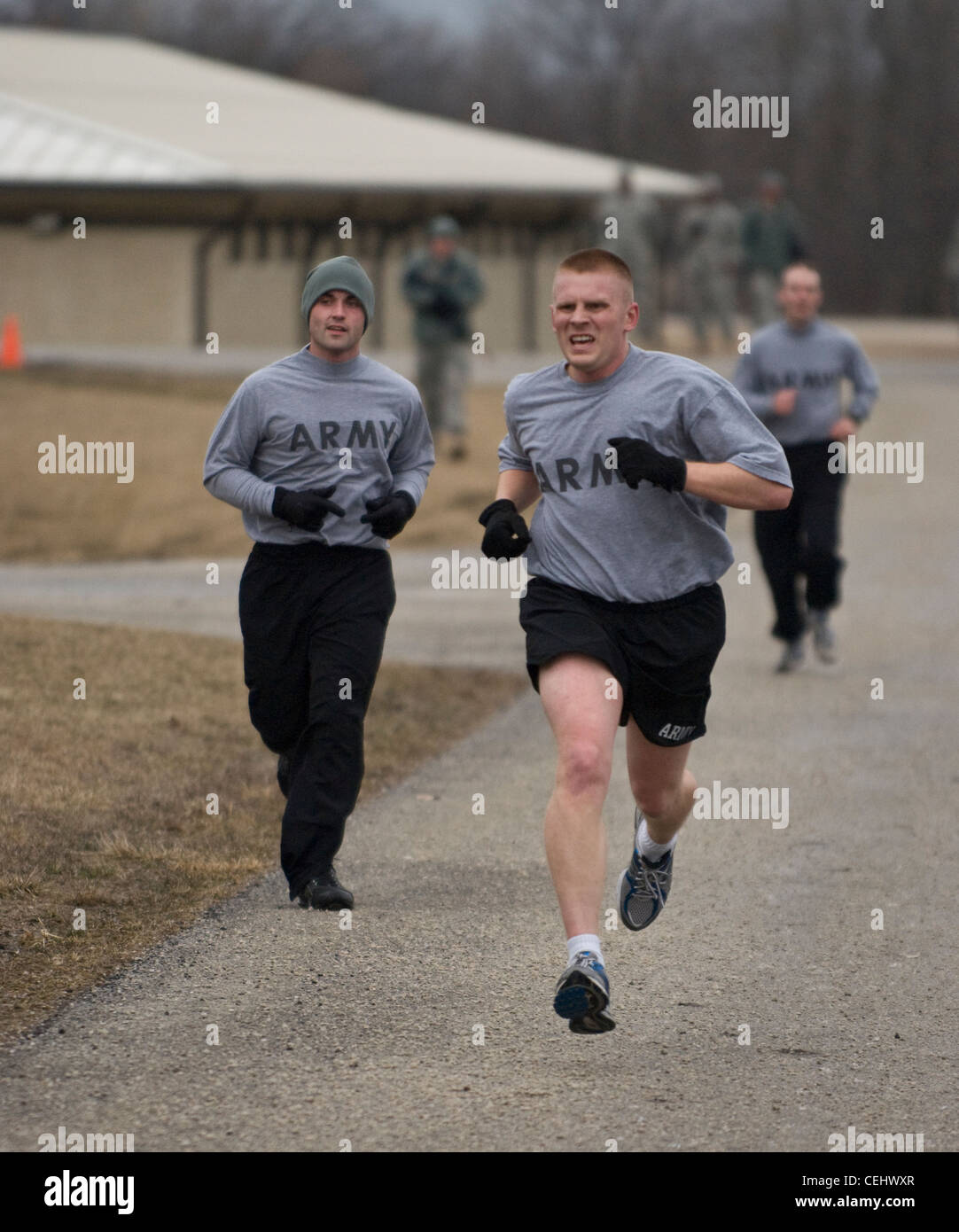MARSEILLES, Ill.-- Soldiers participate in the two-mile run during ...