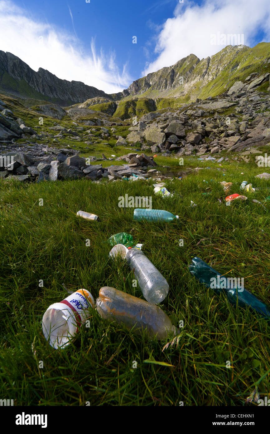 Mountain Rubbish Stock Photos & Mountain Rubbish Stock Images - Alamy