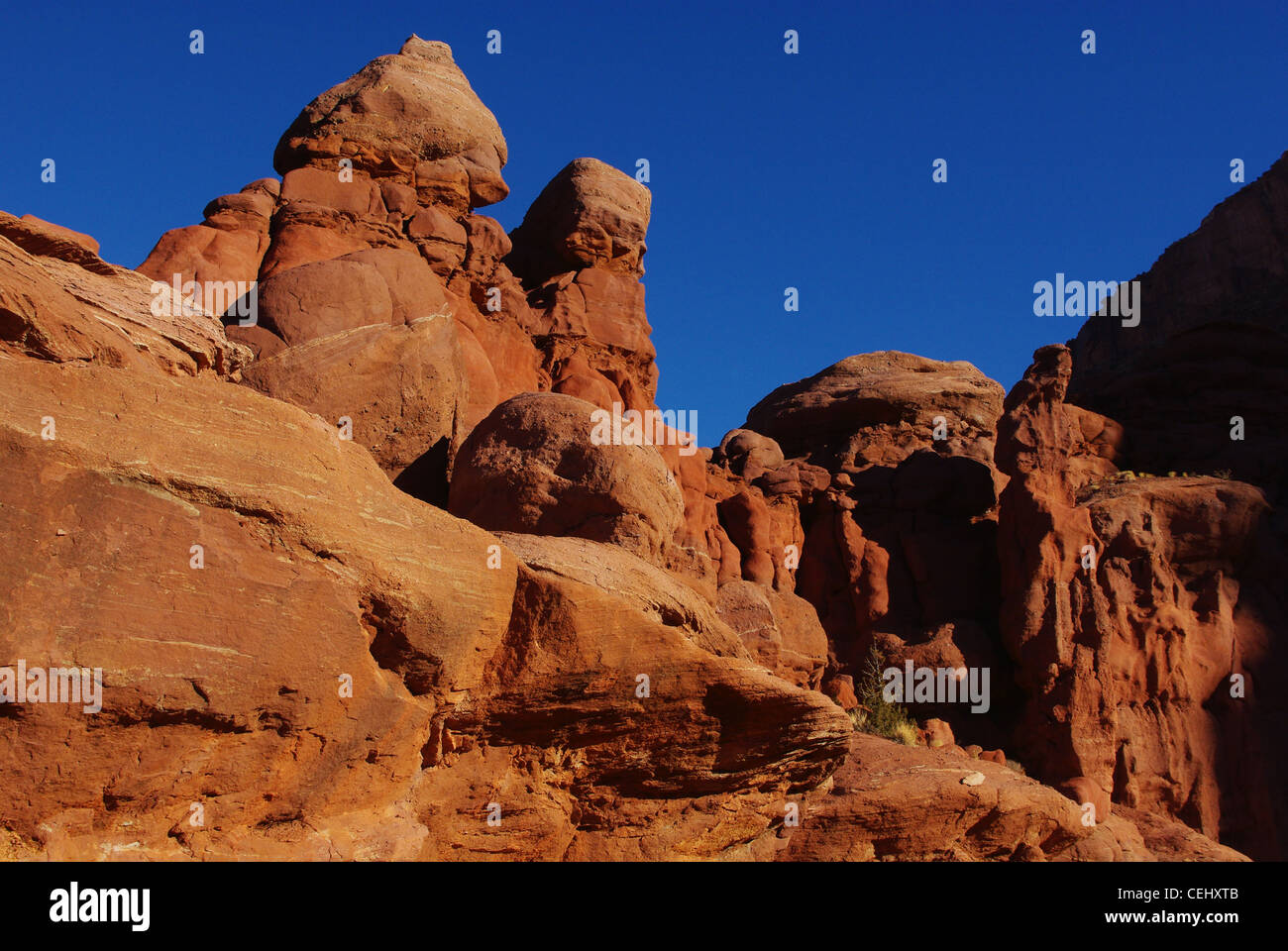 Blue intense sky hi-res stock photography and images - Alamy